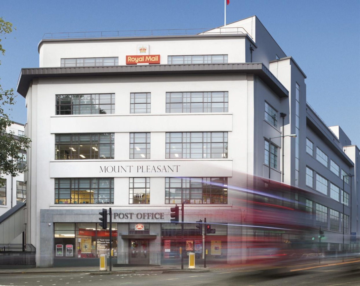 Smart Alitherm Heritage windows & doors: steel-look range