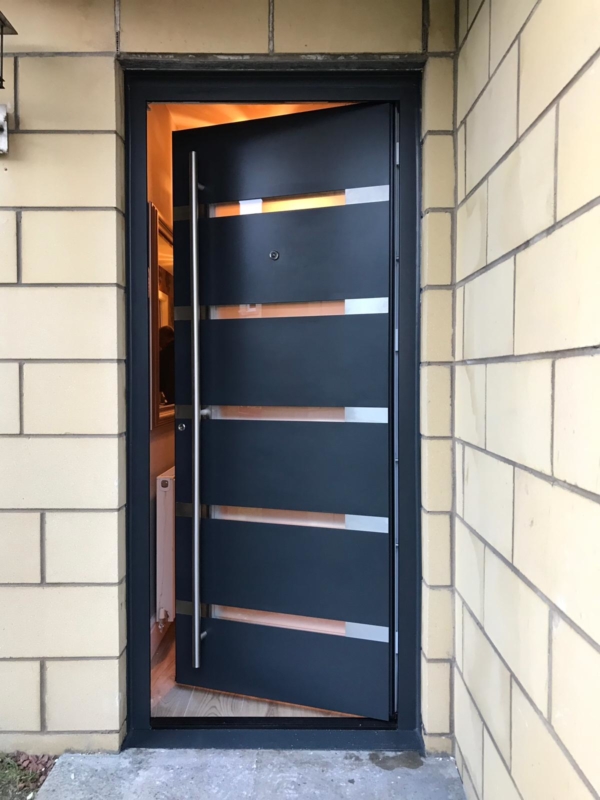 Residential Spitfire Doors Supply and Installation